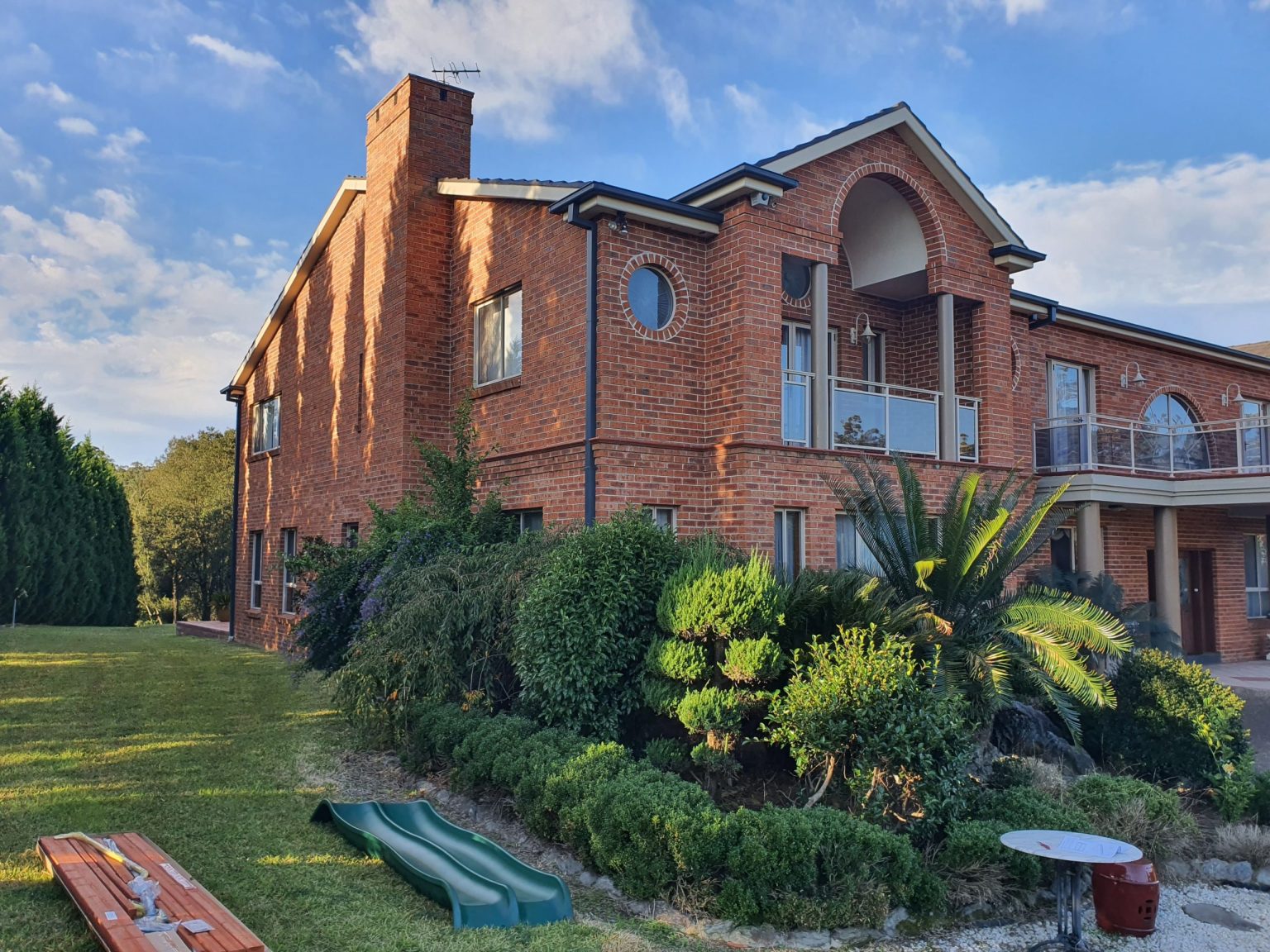 About Us | Colour Life Painting